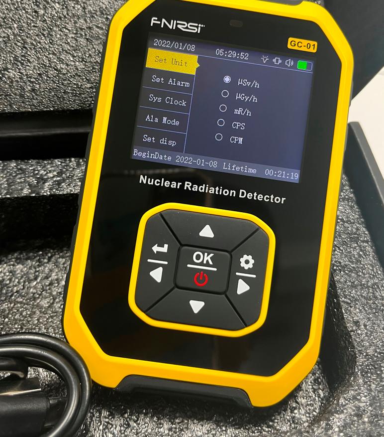 Измеритель уровня радиации Fnirsi Geiger Counter Meter. Превью новой ...